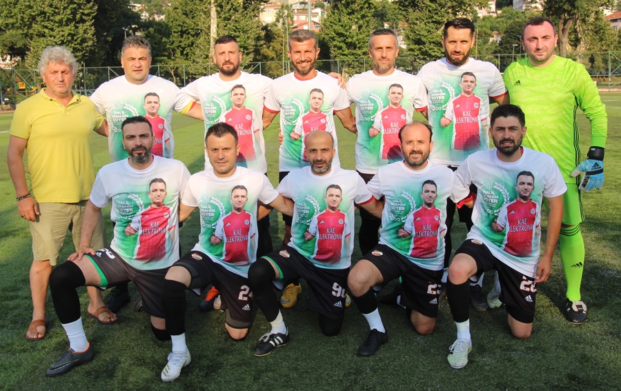 H.İBRAHİM SOYER TURNUVASINDA ŞAMPİYON PAŞABAHÇE MASTERLER 80 OLDU ...