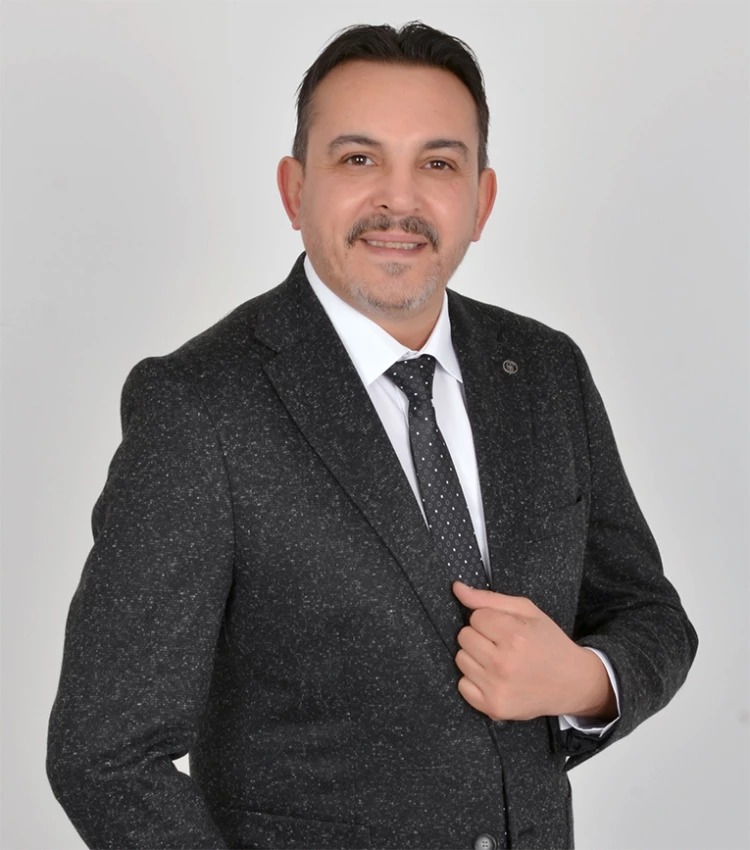 İsmet Küçüksarı Beykoz’un En Büyük Mahallesine Muhtar Adayı Oldu ...